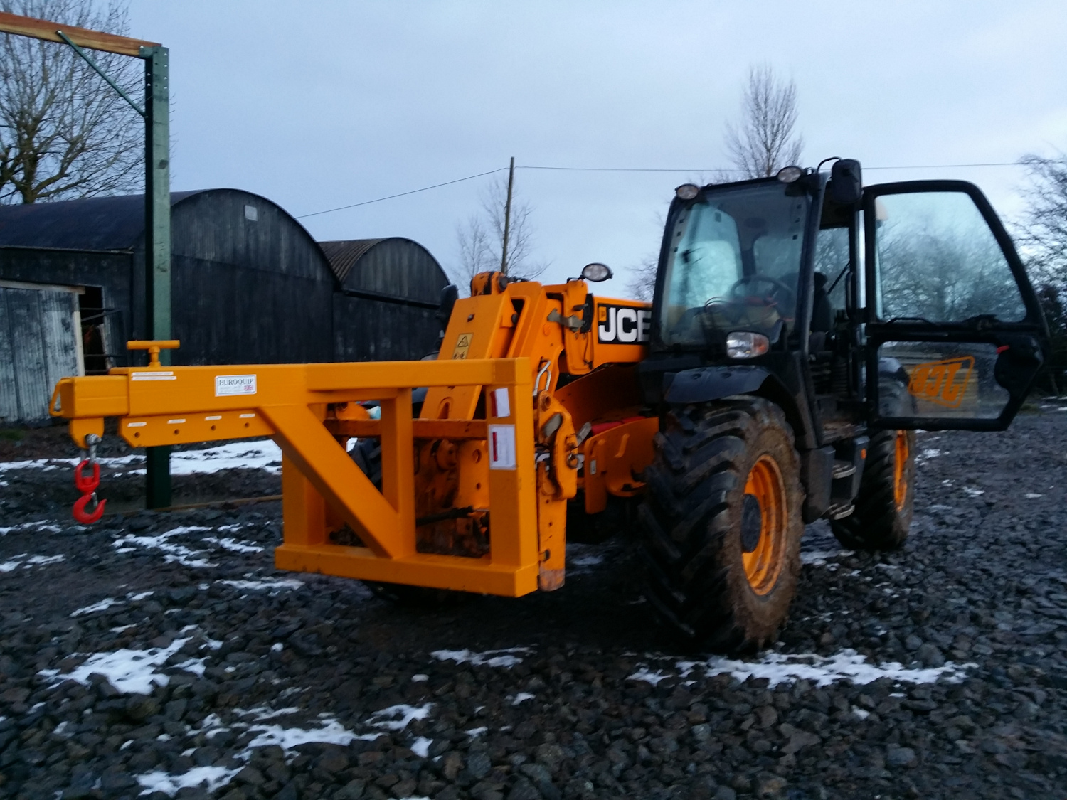 Forklift Attachments such as Forklift Tipping Skips, Safety Access ...