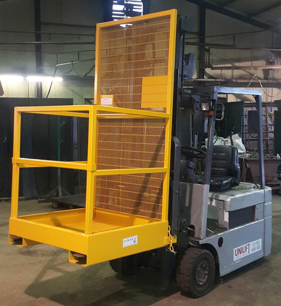 Forklift Attachments such as Forklift Tipping Skips, Safety Access ...